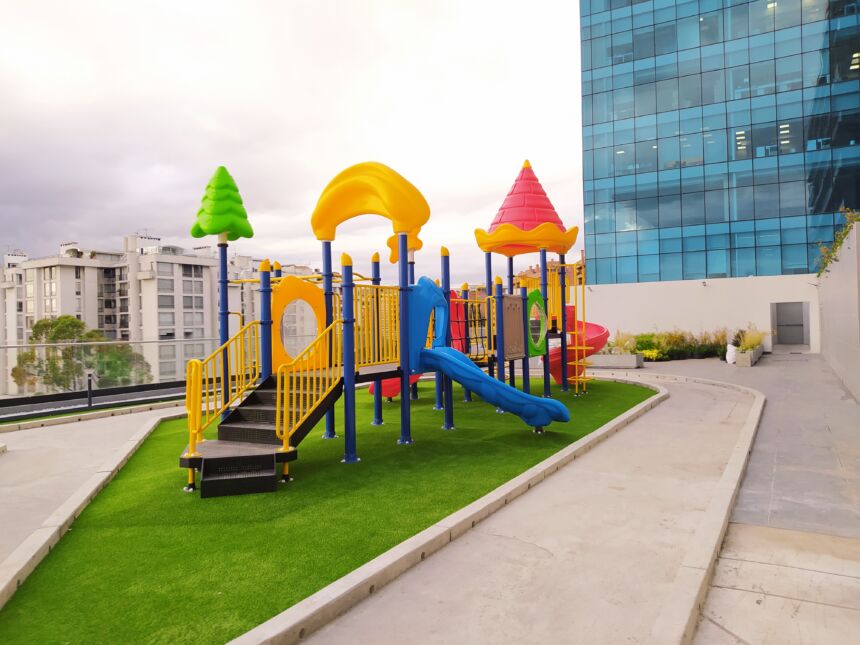 CC Plaza Claro | Parques Infantiles De Colombia