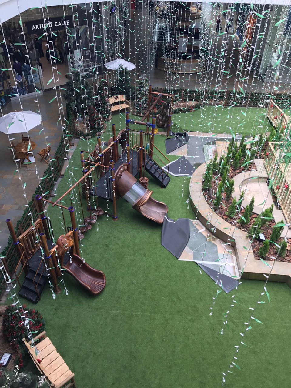 El Tesoro Centro Comercial | Parques Infantiles De Colombia